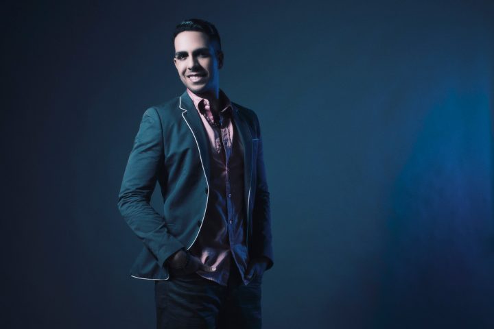 Benavides empieza a expandir su carrera internacional al firmar con ...
