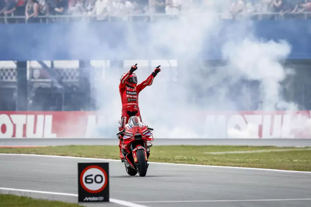 Marc Márquez logra su tercera victoria seguida en MotoGP